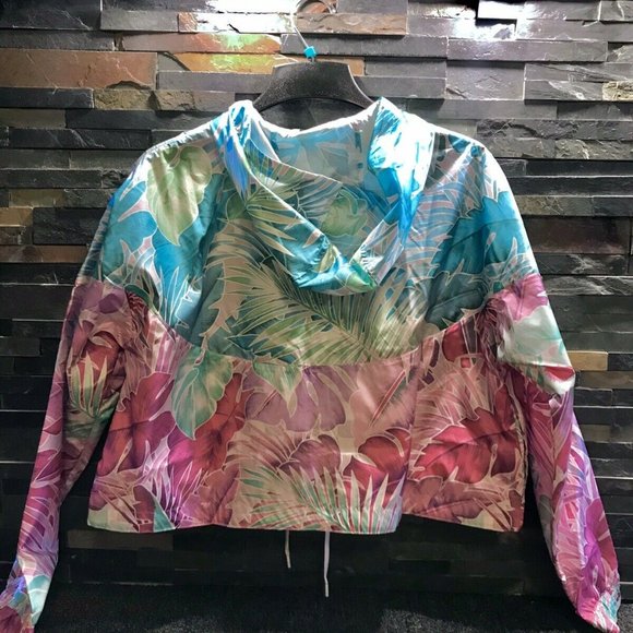 Nike | Jackets & Coats | Nike Sportswear Windrunner Cropped Floral ...